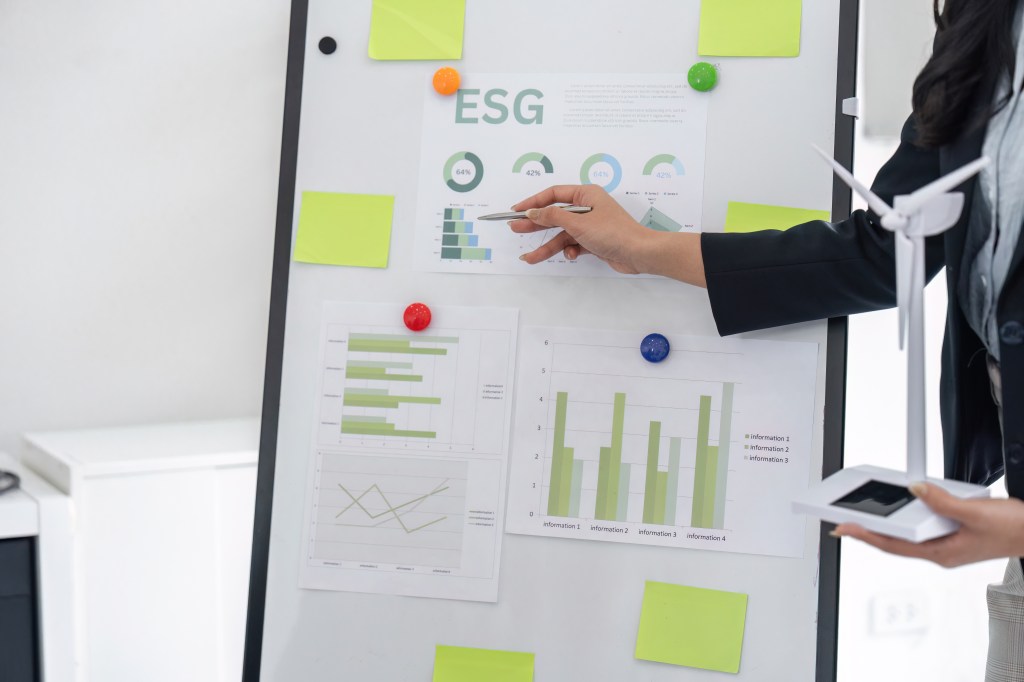 UTS Think Global – Dream. Explore. Discover.